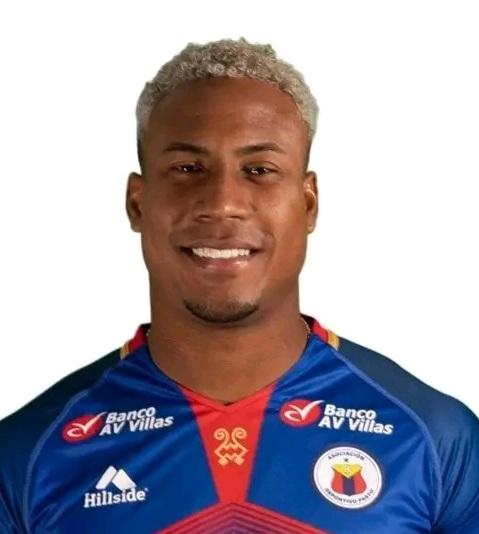 El defensor central Kevin Riascos presentó renuncia irrevocable y no ...